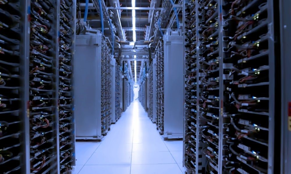 How to Prepare Data Centers for an Earthquake - CloudCow
