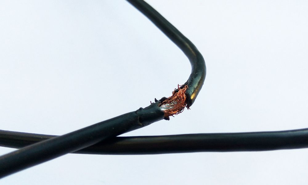 The Importance of Wire Bend in Your Electrical Setup - CloudCow