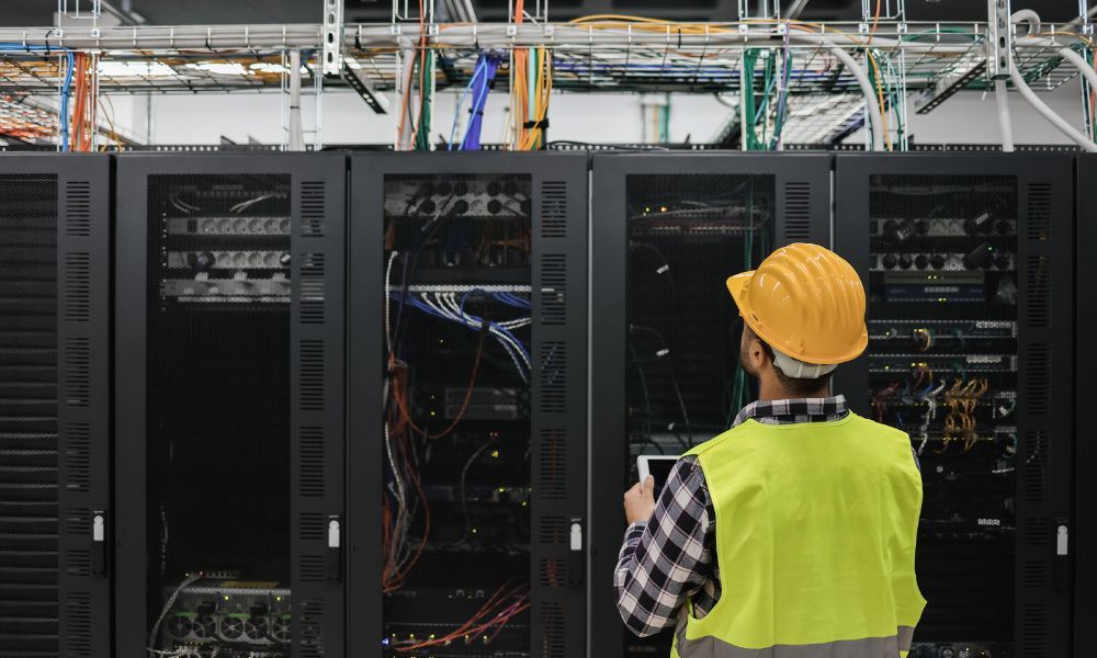 Keep Your Data Center Organized With These Tips - CloudCow