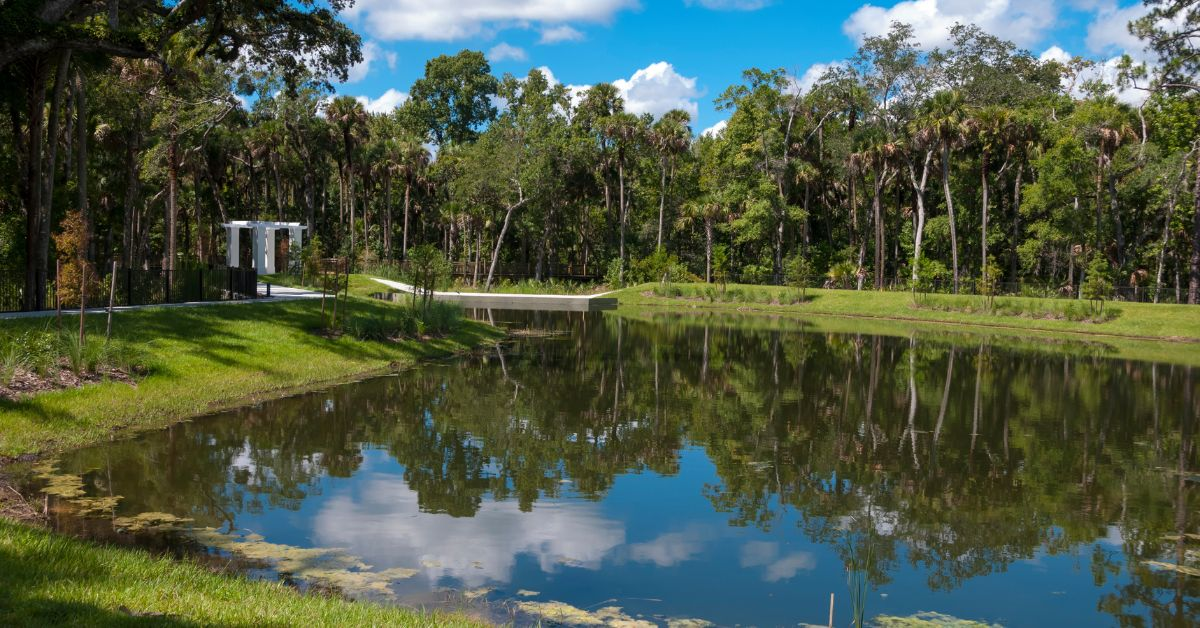 The Role of Retention Ponds in Large Data Center Design - CloudCow